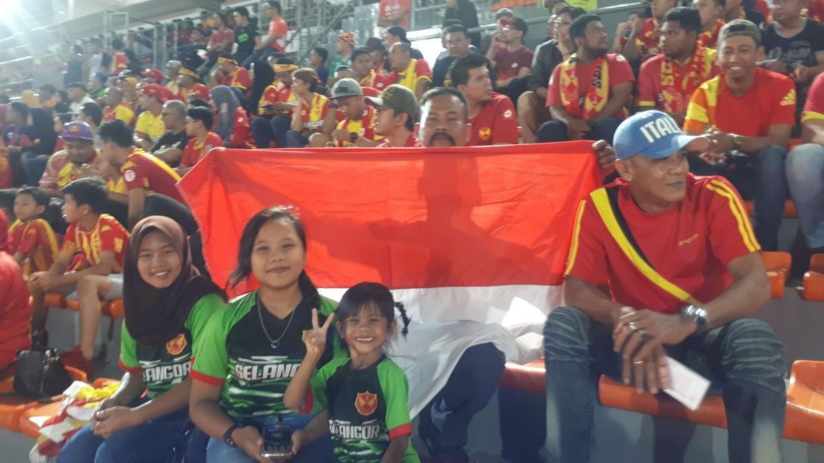 Fans Selangor FA Asal Indonesia Ramaikan Laga Debut Evan Dimas
