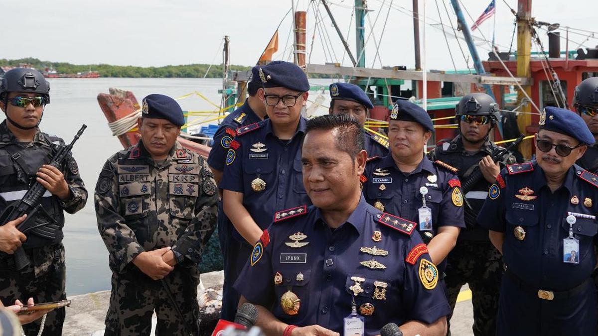 Kronologi Speedboat Patroli KKP Dibakar saat Kejar Kapal Trawl di ...