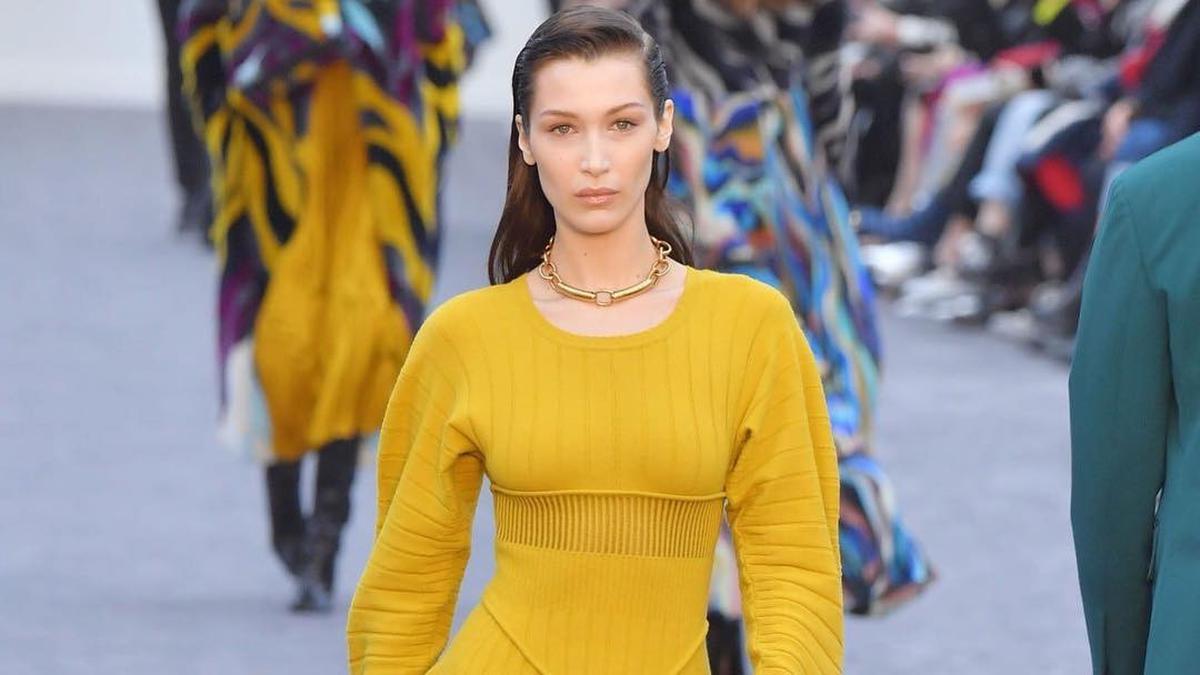 Bella Hadid Didapuk Jadi Wanita Paling Modis di Dunia