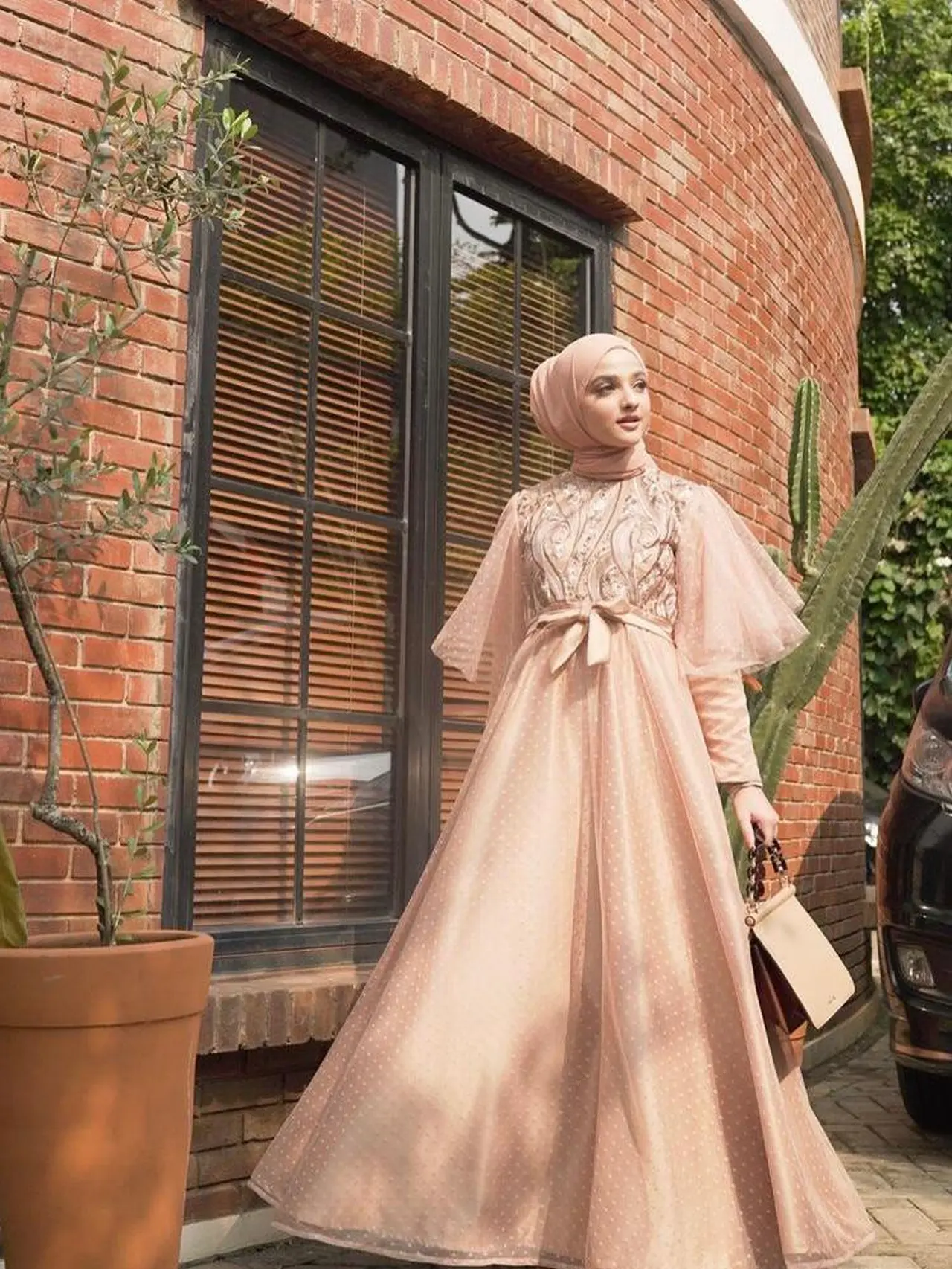 12 Model Baju Gamis Kombinasi Brokat Terbaru 2025, Cocok untuk Berbagai Acara Spesial - Hot ...