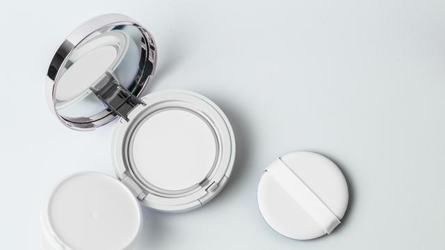 Perbedaan Two Way Cake, Compact Powder, Cushion, dan Loose Powder yang ...