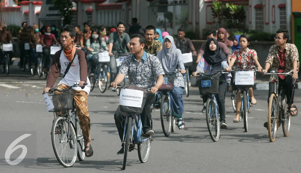 Begini Cara Mahasiswa UGM Peringati Hari Batik Nasional - Foto Liputan6.com