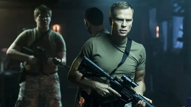 Alasan Nonton The Call Up, Film Thriller Fantasi yang Tayang di Vidio ...