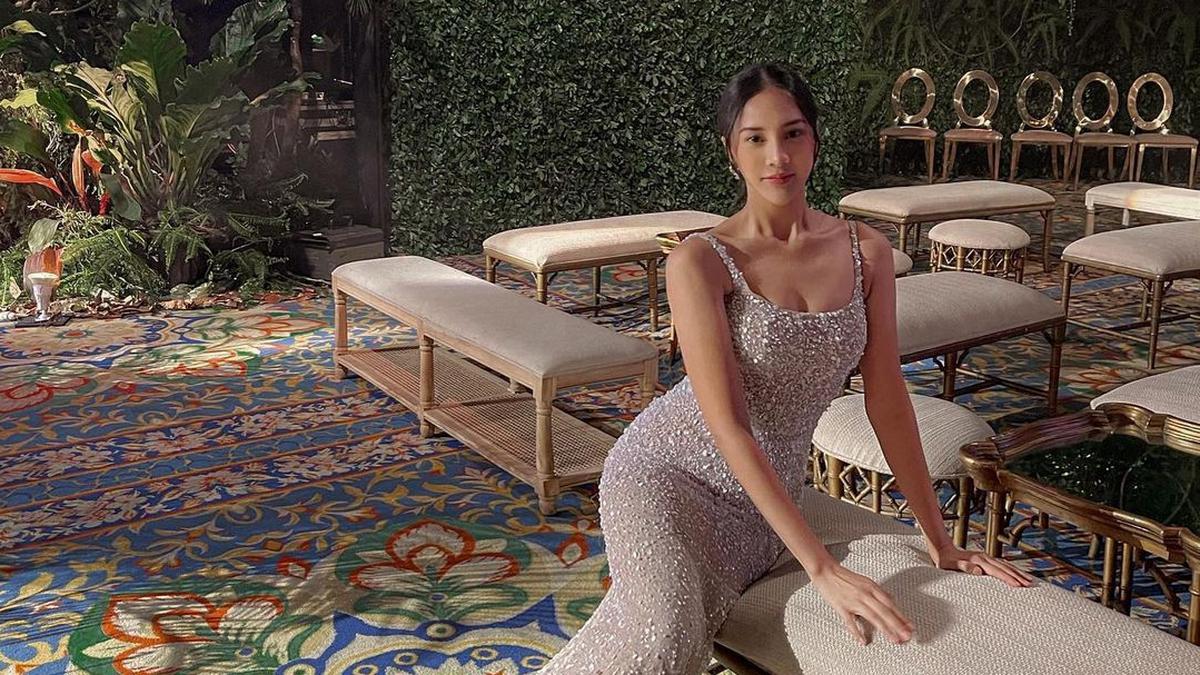 Penampilan Anya Geraldine Pakai Gaun Putih, Makin Menawan - Foto ...