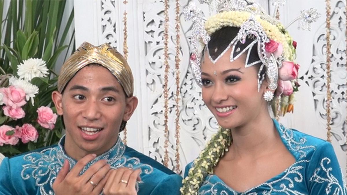 Poppy Bunga Akan Vakum Dari Dunia Entertainment, Benarkah?