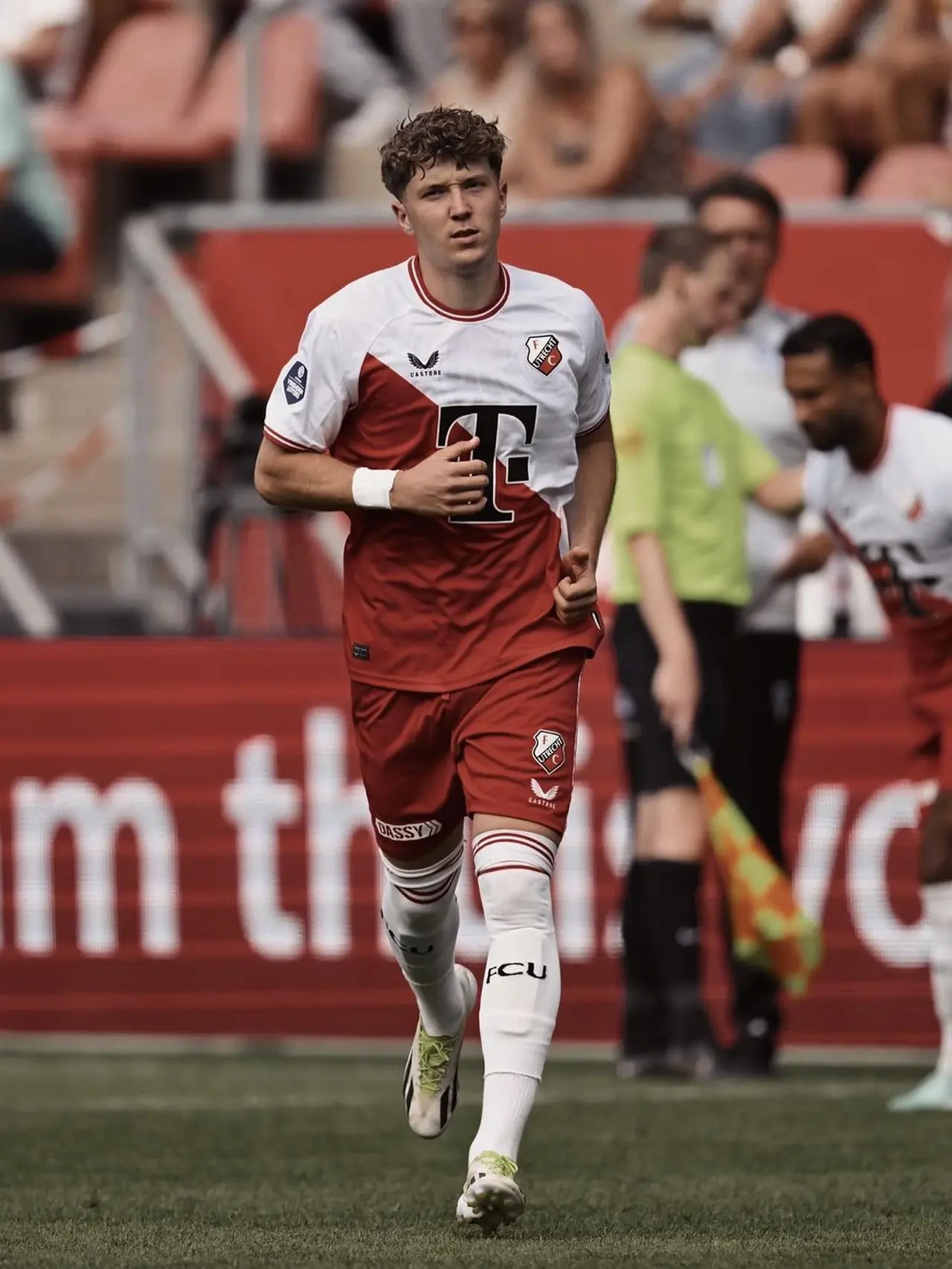 Ole Romeny Tertangkap Kamera di Rumah Sakit Cibubur, Bakal ...