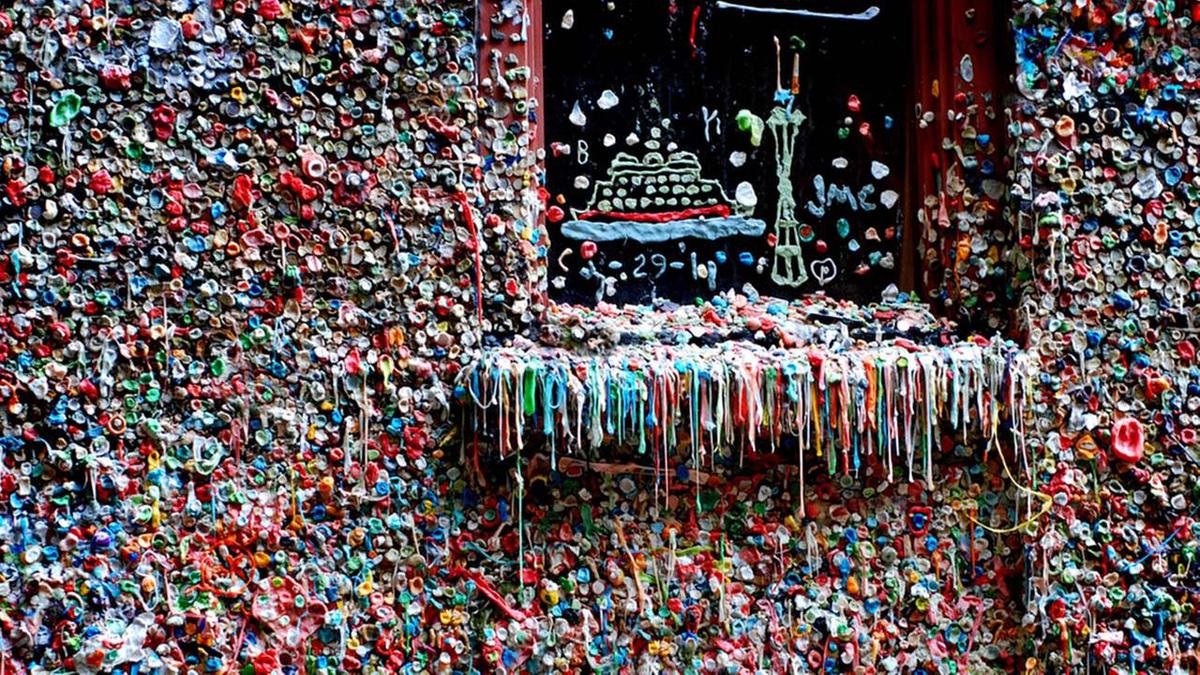 8 Simbol Cinta dan Situs Dunia yang Terancam Musnah