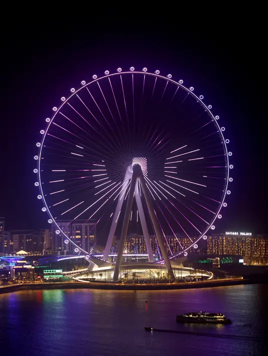 FOTO: Dubai Eye, Bianglala Terbesar di Dunia Segera Dibuka untuk Umum - Foto Liputan6.com