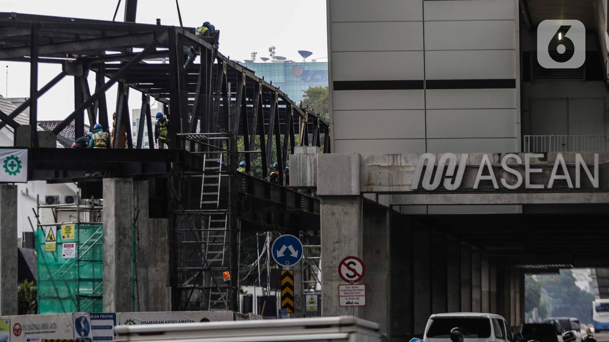 FOTO: Memantau Pembangunan Skybridge Stasiun MRT ASEAN-Halte CSW ...