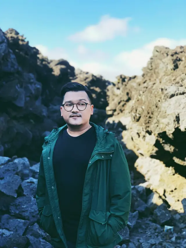 Darryl Wezy Luncurkan Video Klip Bernuansa Keindahan Alam Bali ...