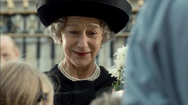 6 Potret Aktris Helen Mirren Jadi Ratu Elizabeth II dalam Film The ...