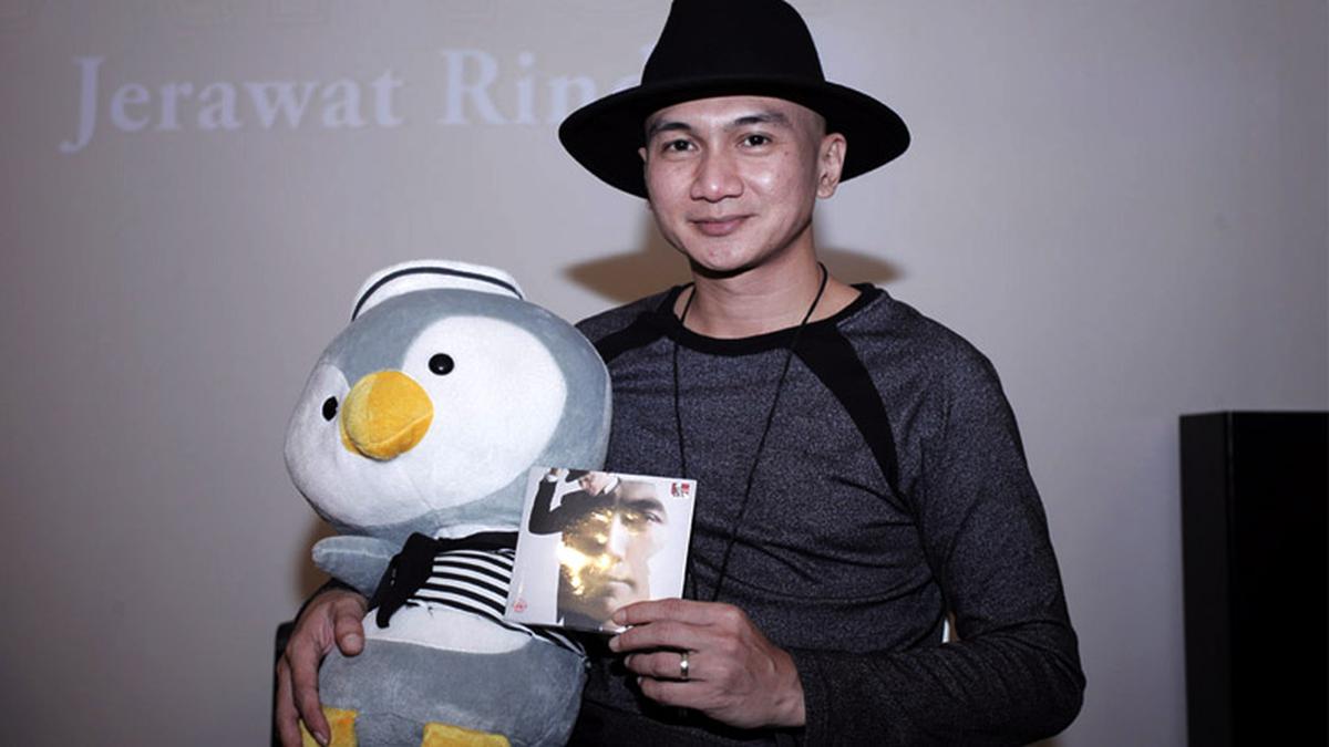 Anji Gunakan Boneka sebagai Model Video Klip