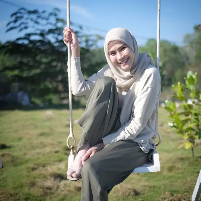 Zaskia Adya Mecca Ungkap Awal Pakai Hijab karena Terjebak, Sempat Ingin ...