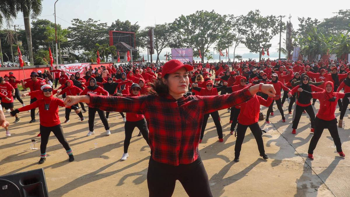 Santri Ganjar Meriahkan Hari Santri Nasional Lewat Senam Bareng Warga ...