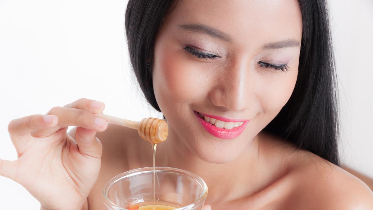 7 Cara Sembuhkan Jerawat dengan Madu, Aman dan Mudah Dipraktikkan - Hot Liputan6.com