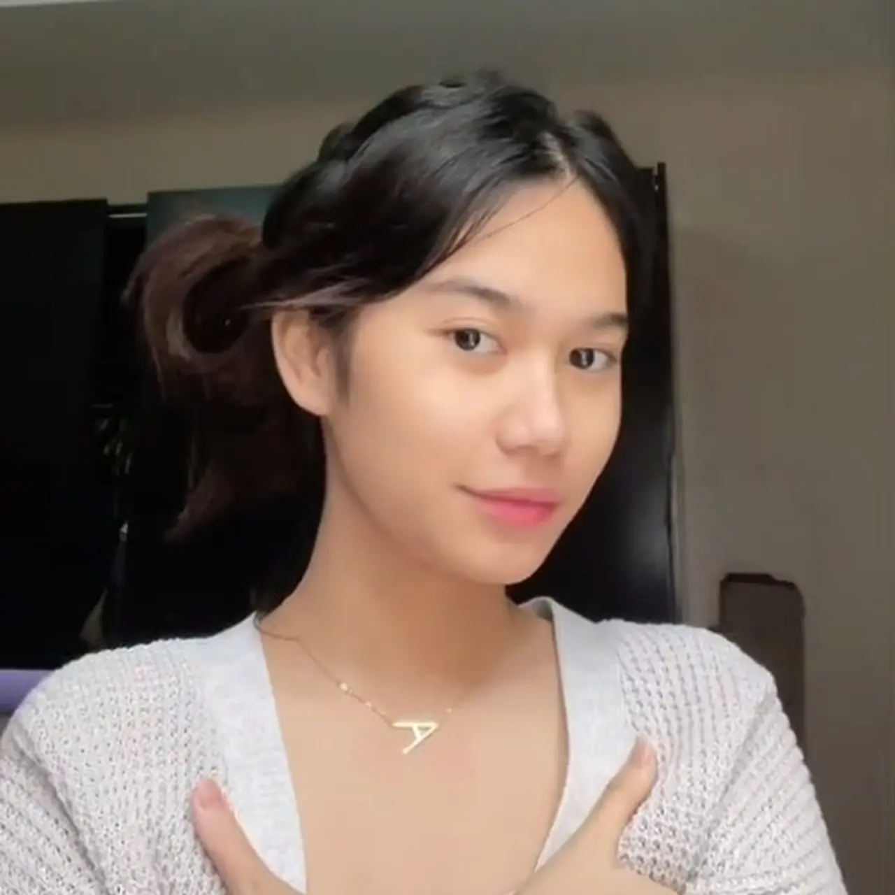 6 Potret Azizah Salsha Tanpa Makeup, Pernah Ungkap Tak PD ketika Dandan ...