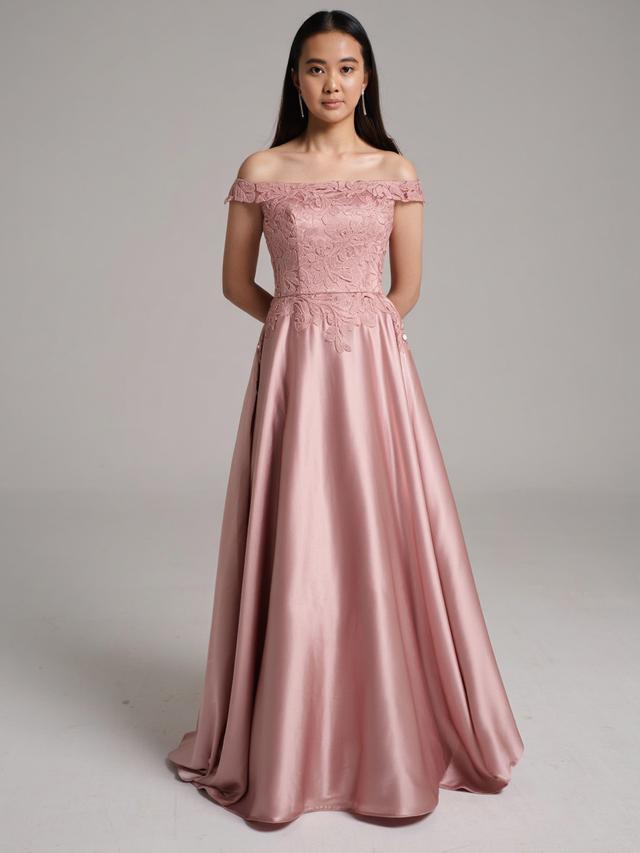 11 Model Dress Brokat Satin Mewah yang Memukau di 2025, Tampil Stunning ...
