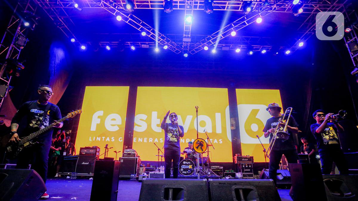 Bawakan Lagu Hits, Tipe-X Sukses Hibur Penonton Festival 6 2023