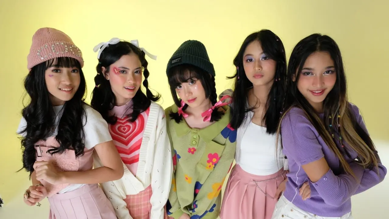 Tampil Beda, Girl Group Arize Rilis Tiga Single Sekaligus - ShowBiz ...