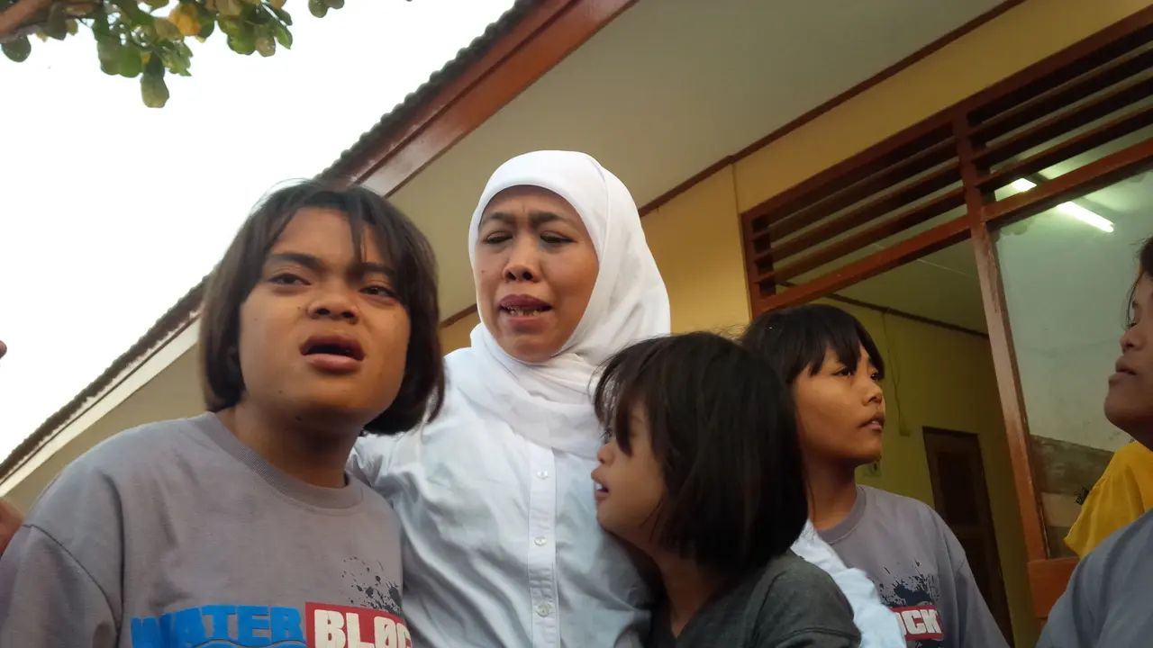 Mensos Khofifah Semangati Tunagrahita Agar Menang Olimpiade‎ - News ...