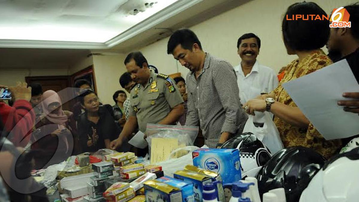 [FOTO] Perampok Minimarket Bersenjata Api Ditembak - Foto Liputan6.com
