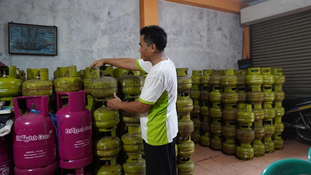 Pertamina Tambah Stok LPG hingga 394.000 tabung di Jateng & DIY - Bisnis Liputan6.com