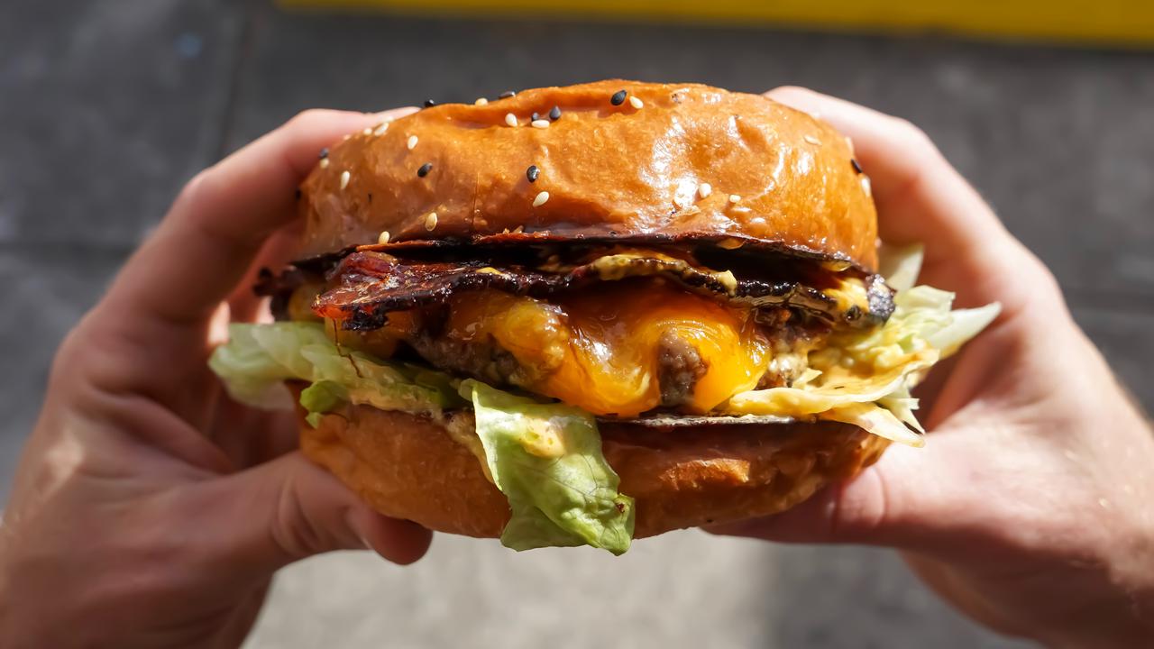 11 Rekomendasi Burger Enak di Yogyakarta 2026, Pilihan Terbaik untuk ...