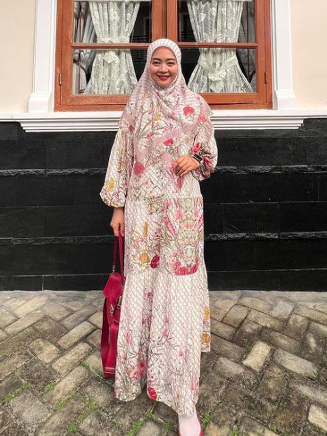 Potret Terbaru Nuri Maulida, Mantan Pacar Jeje Suami Syahnaz yang Kini ...