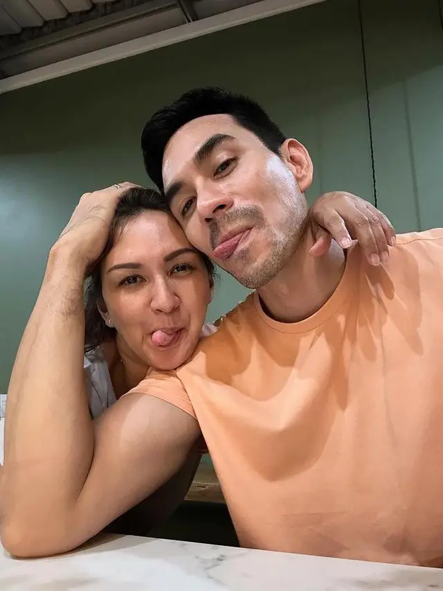 Sederet Potret Kemesraan Donna Agnesia dan Darius Sinathrya yang Bikin Iri Netizen - Citizen6 ...