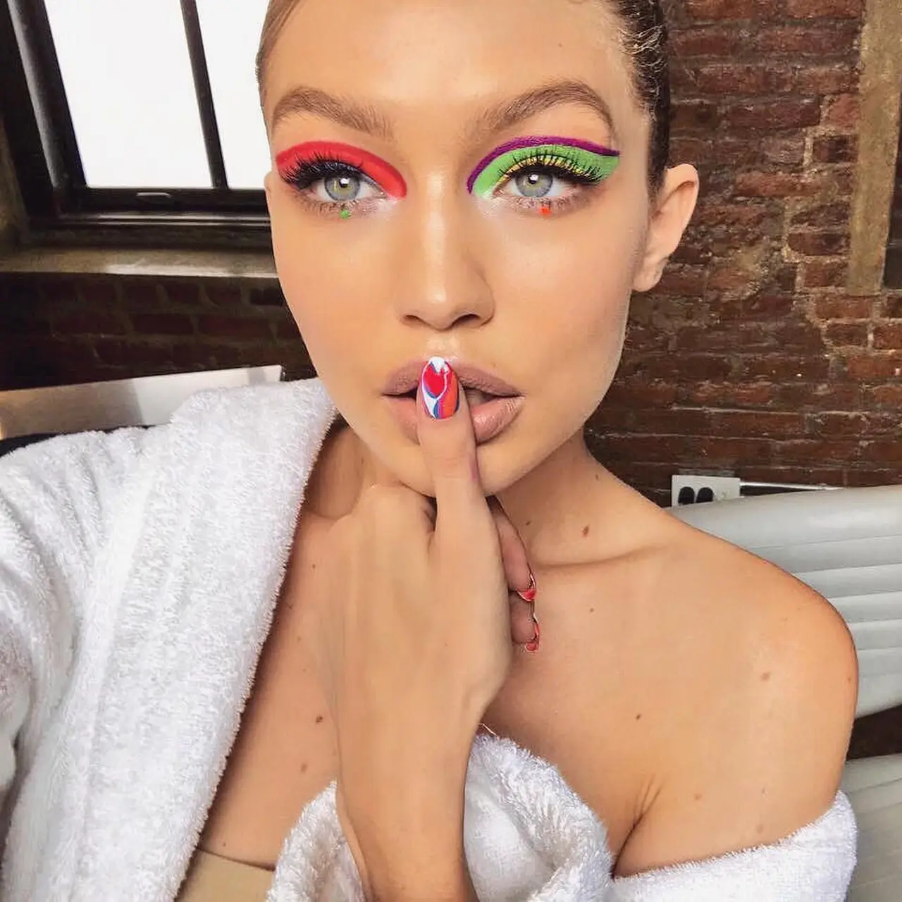 7 Inspirasi Makeup dari Gigi Hadid si Supermodel, Cocok untuk Berbagai ...