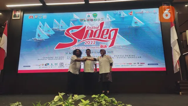 Festival Sandeq 2022, 35 Perahu Sandeq Berlayar dari Sulbar ke IKN ...