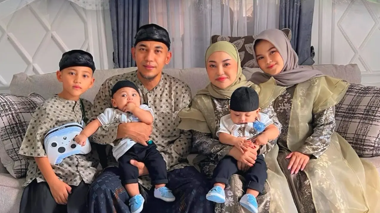 Ungkapan Duka 10 Artis Atas Meninggalnya Mpok Alpa, Tak Kuasa Tahan ...