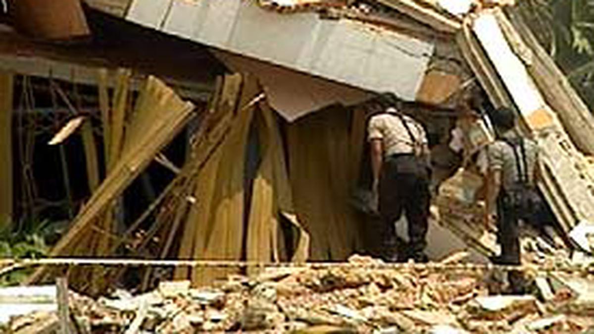 Tim Jihandak Riau Menemukan Campuran C4-RDX-Nitrat - News Liputan6.com