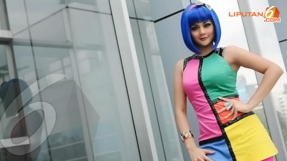 Jenita Janet Ingin Karirnya Lebih Baik Lagi di 2014 - ShowBiz Liputan6.com