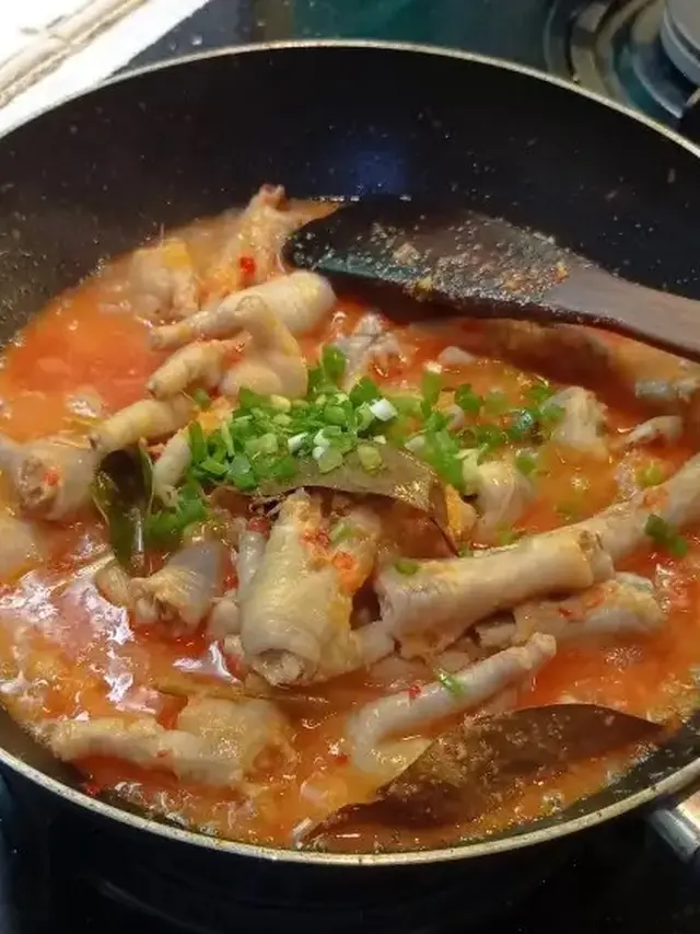 Resep Ceker Mercon Simple, Hidangan Pedas yang Menggoda Selera - Hot ...