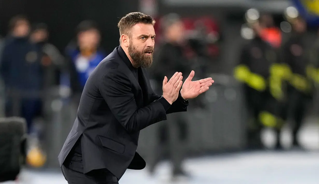 Hasil Liga Italia: AS Roma Kalahkan Hellas Verona di Laga Debut De ...