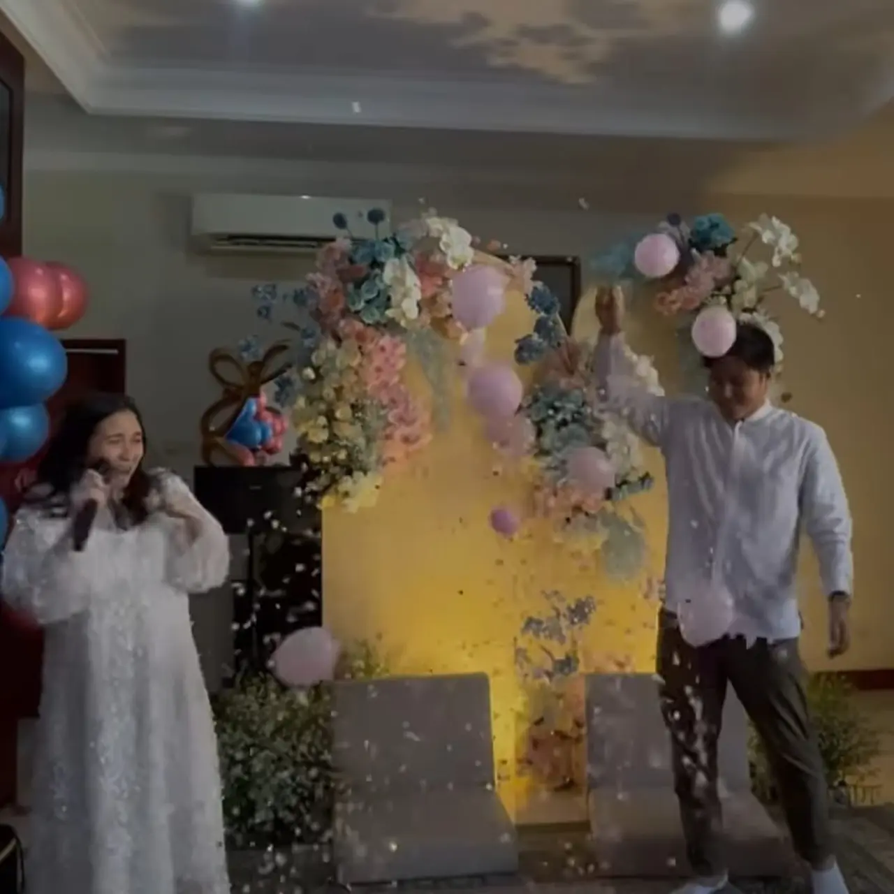 7 Momen Gender Reveal Kehamilan Pertama Ashilla Zee Eks Blink, Digelar ...