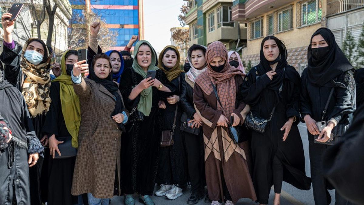 Perempuan Afganistan Mendapat Perlakuan Paling Represif di Dunia Selama ...