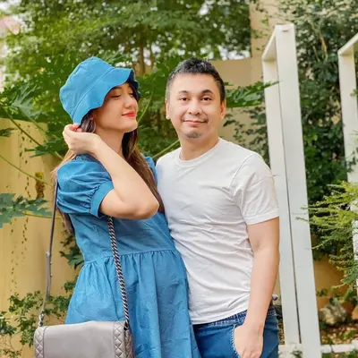 5 Tahun Bersama, Ini Dia Potret Kebersamaan Raditya Dika dan Anissa ...