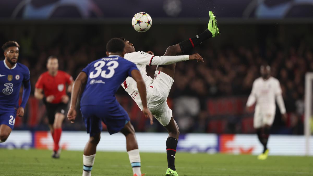 Reaksi Netizen Setelah AC Milan Dipermak Chelsea: Juara Serie A Rasa ...