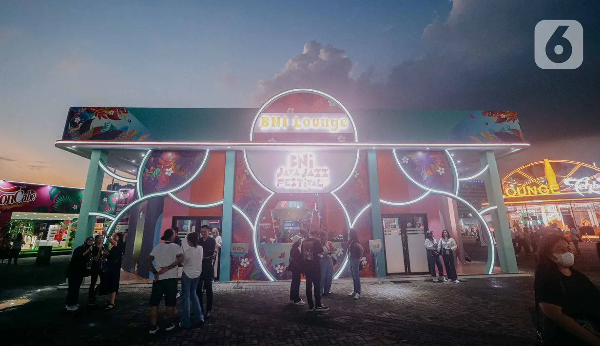 FOTO: Antusias Pengunjung di Hari Ketiga Java Jazz Festival 2022 - Foto ...