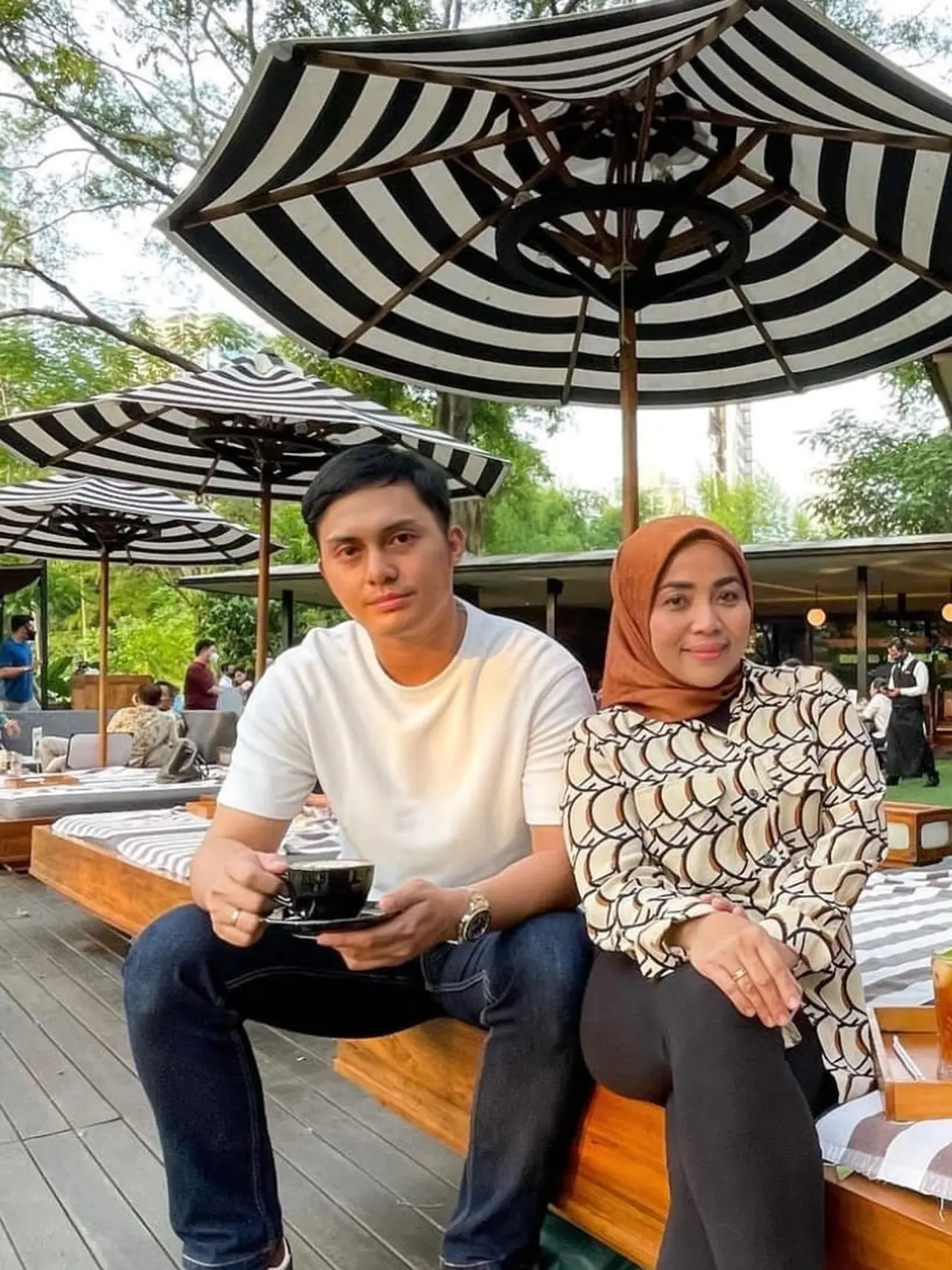 Muzdalifah, Mantan Istri Nassar, Berjualan Tisu dan Sabun, Menolak ...