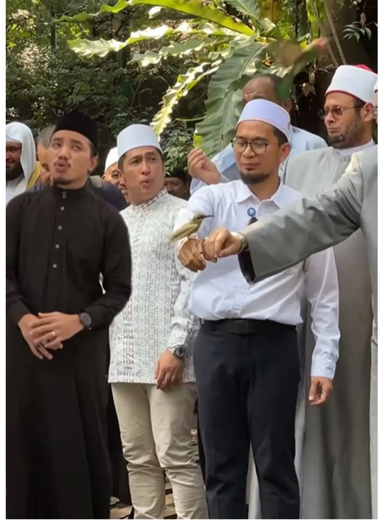 Sosok Irfan Ghafur yang Viral di TikTok dan Perjalanan Kariernya ...