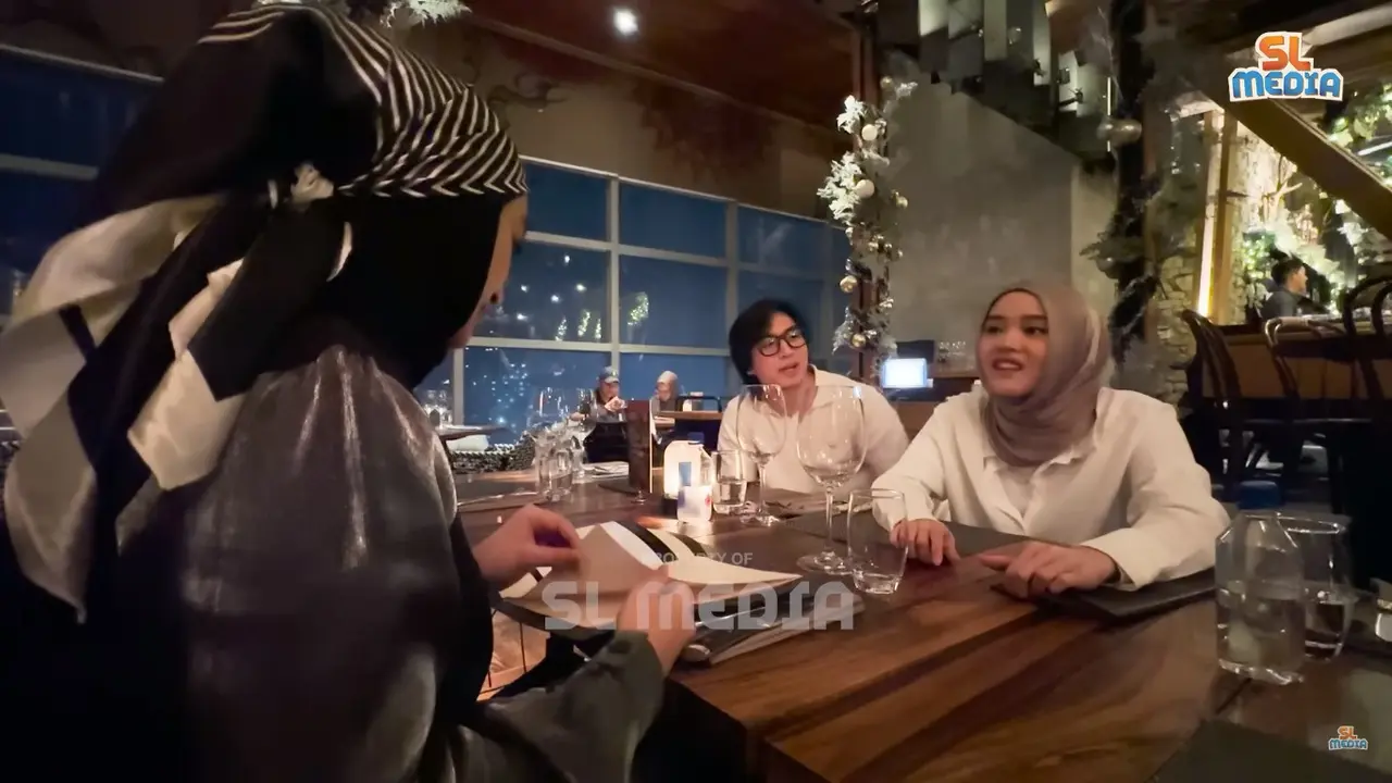 Potret Santyka Fauziah Makan Malam Bareng Keluarga Sule, Netizen: Semoga Cepat Nikah - Citizen6 ...