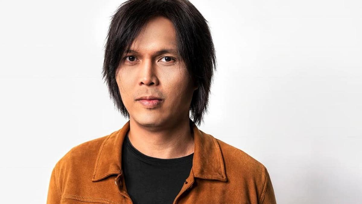 Once Mekel Ulang Tahun ke-51, Ini 6 Hit Besar Mantan Vokalis Dewa 19 ...