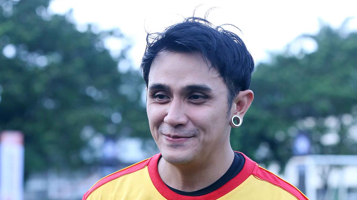 Dari Doyan Begadang, Vicky Nitinegoro Selami Dunia Malam ...