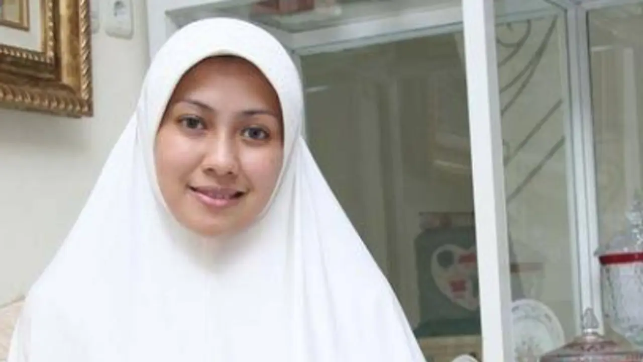 Pesinetron Soraya Abdullah Meninggal dengan Diagnosis Covid-19 Komorbid ...