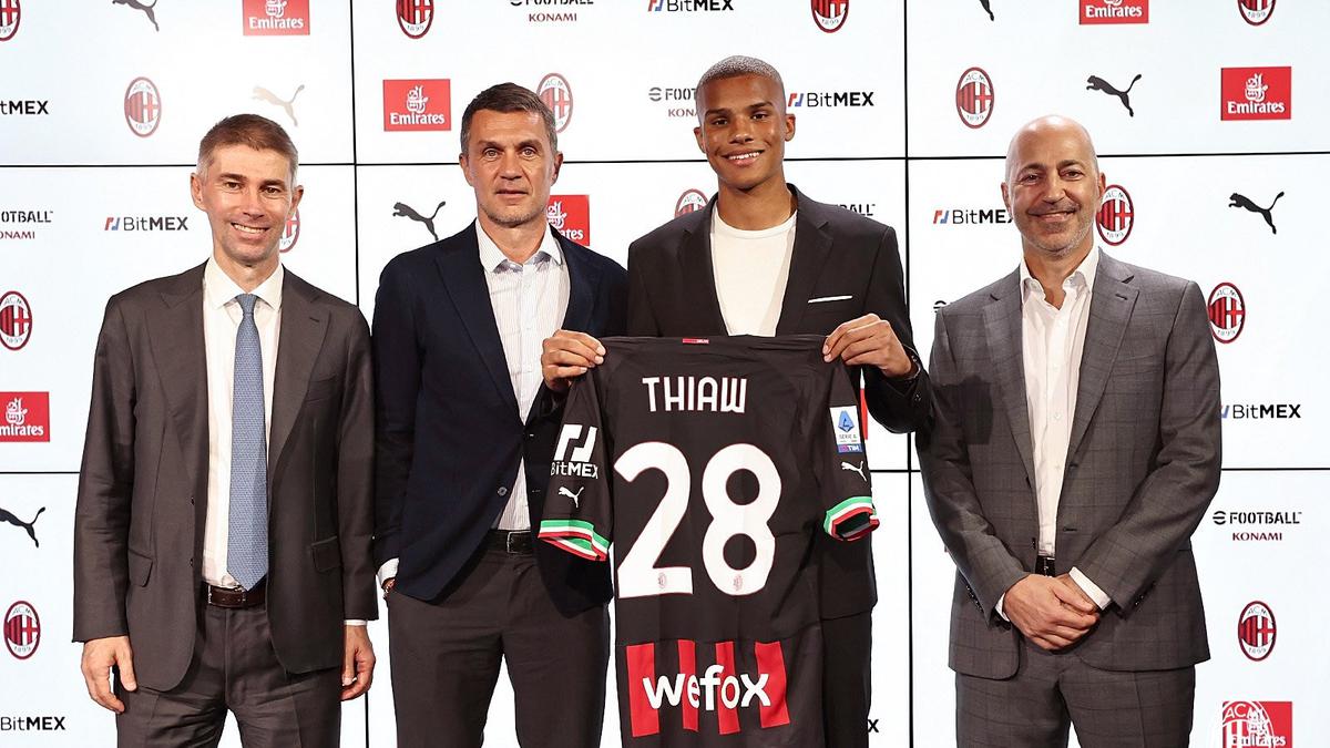 AC Milan Dapat Tambahan Amunisi di Lini Belakang - Bola Liputan6.com