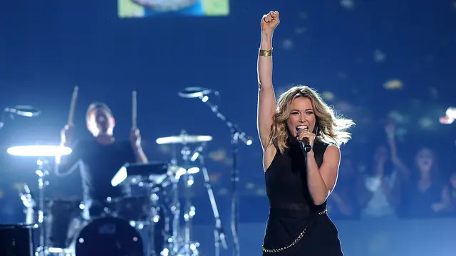 Raih Multi Platinum, Rachel Platten Luncurkan Album Wildfire - ShowBiz ...