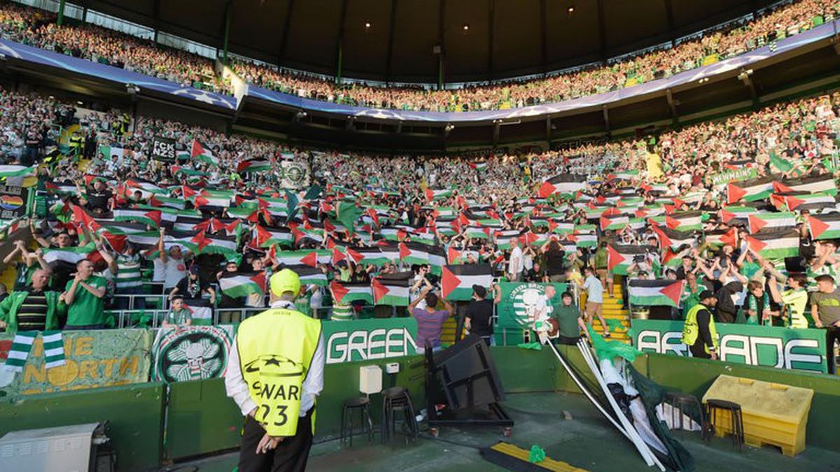 Kibarkan Bendera Palestina, Celtic Terancam Sanksi UEFA